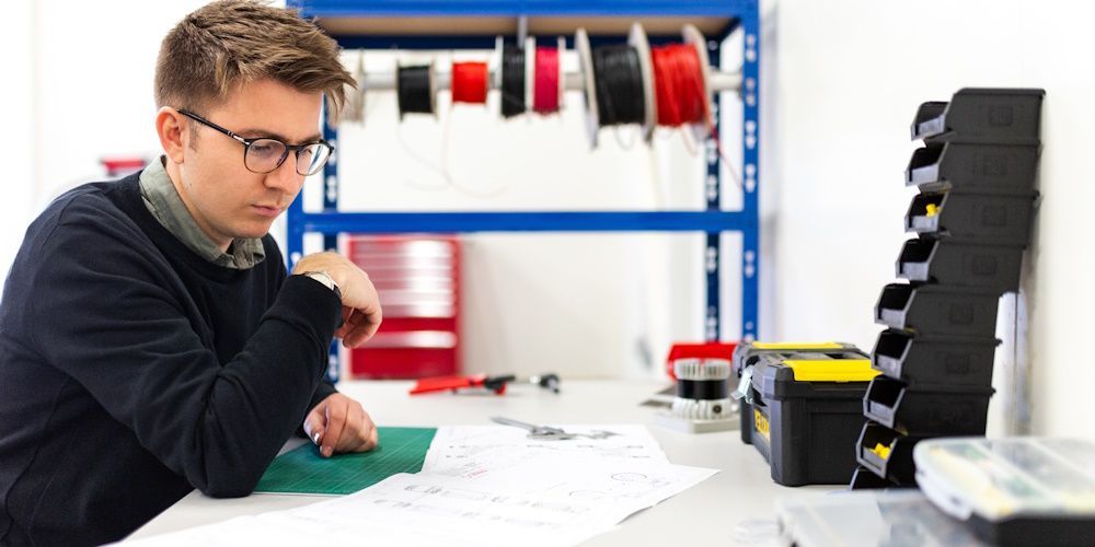 Scan originals to document info records in the SAP® system